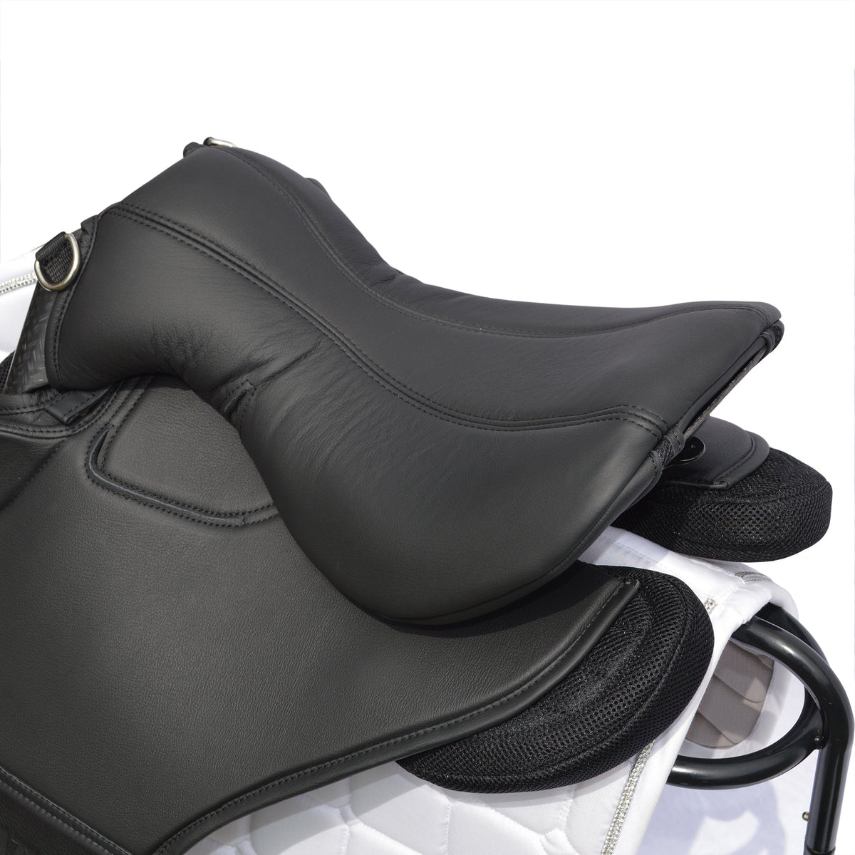BUA Original Dressage - Secondhand, 17.5", Black – Saddle Rentals UK