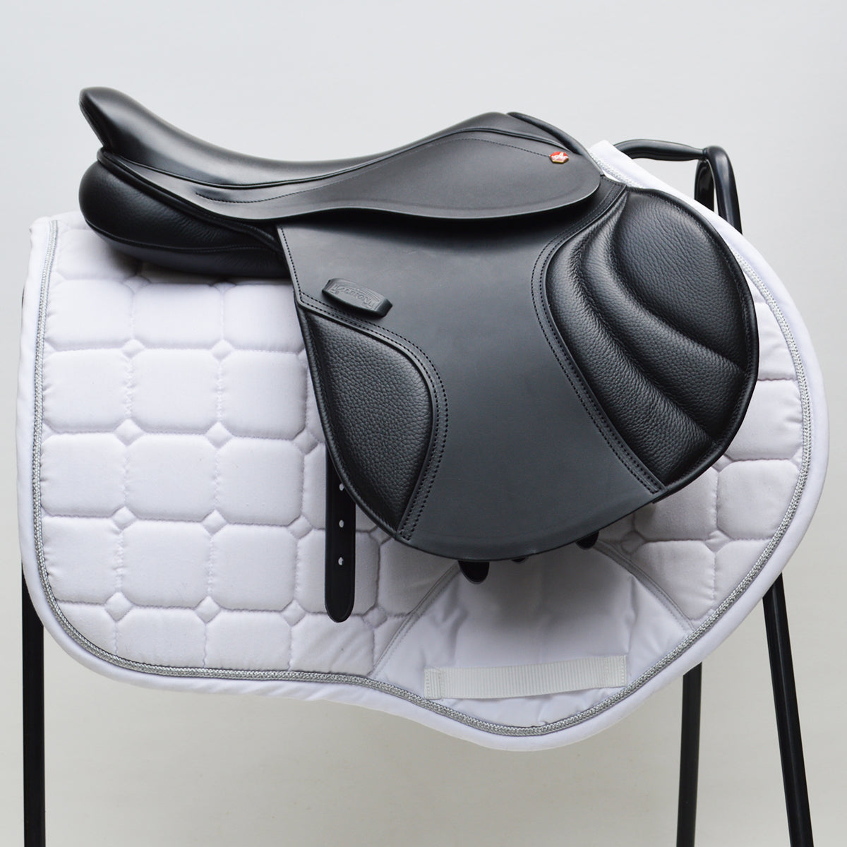 Albion K2 CC (Cob/Connemara) Jump Saddle - 16.5" Wide (Adjusta Model ...